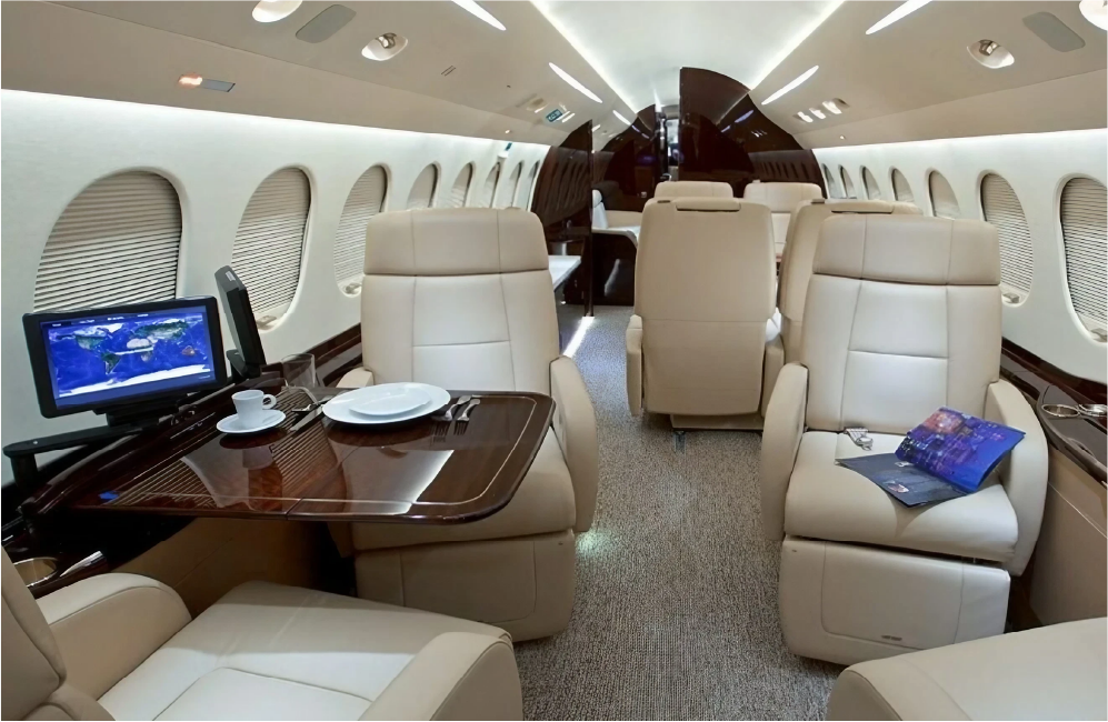 Descubre el Falcon 8X con Jet Luxe | Vuelo de Lujo y Confort